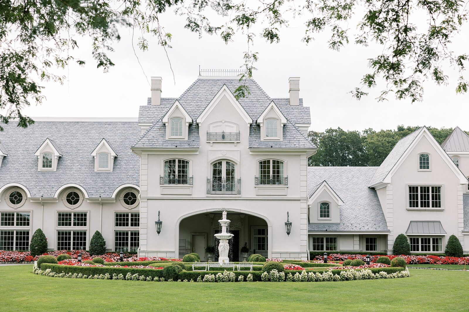 Elegant Park Chateau Estate Wedding with All-White Details